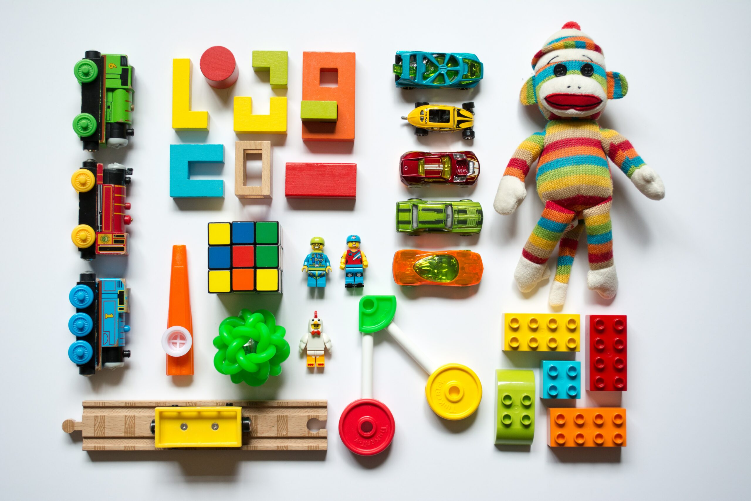 Vanessa bucceri gDiRwIYAMA8 unsplash STEM Education 4 Children